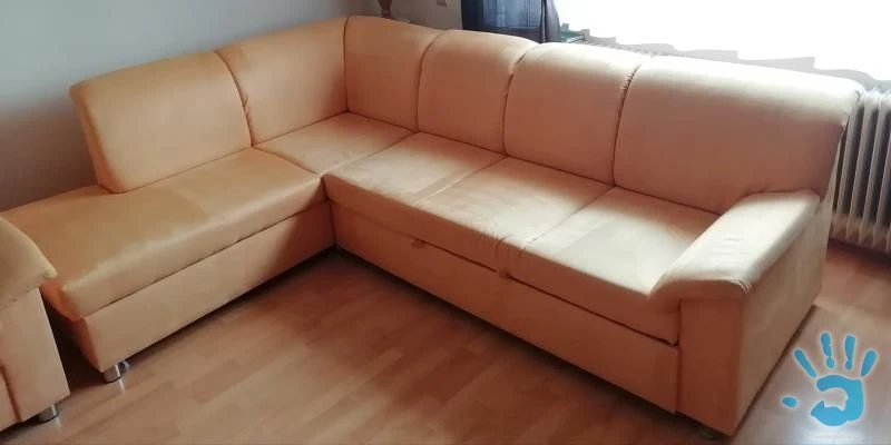 Predám rohový rozkladací gauč - Sedací nábytok