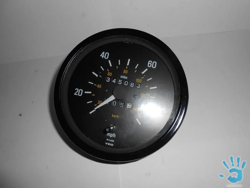 Tachometer Mercedes - Náhradné diely