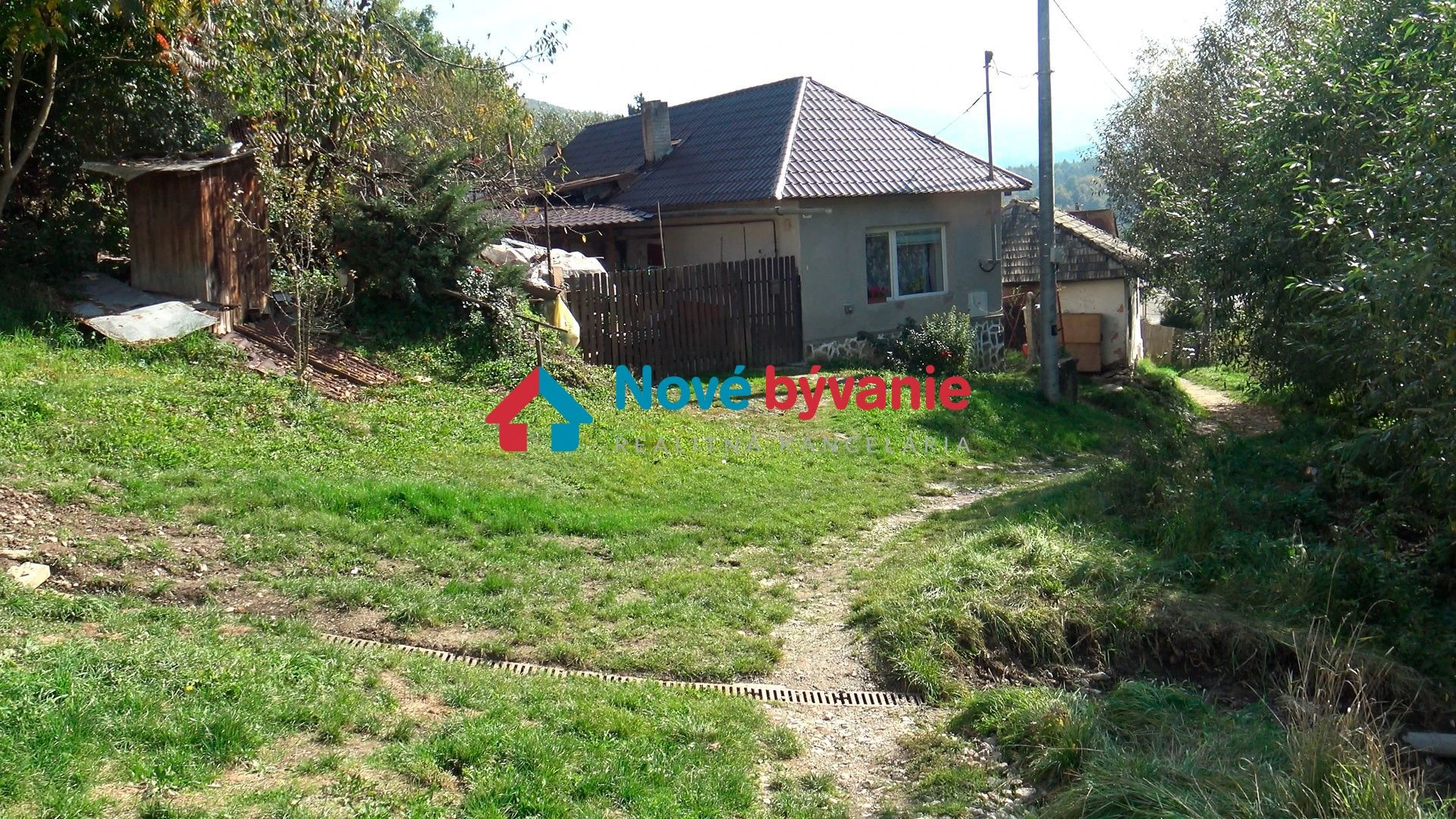 Rodinný dom na predaj - Domy