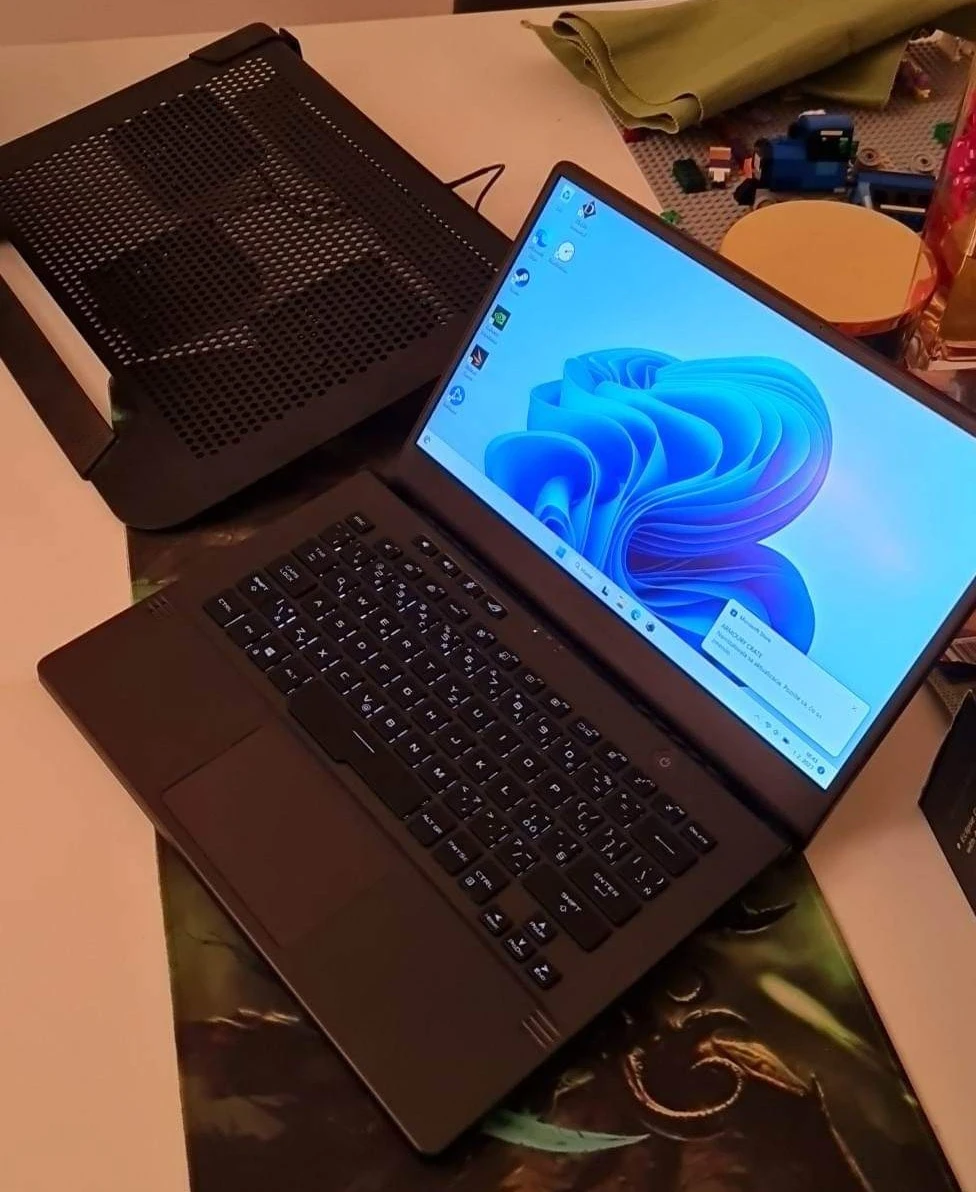 Asus Zephyrus G14 anime matrix grey - Notebooky