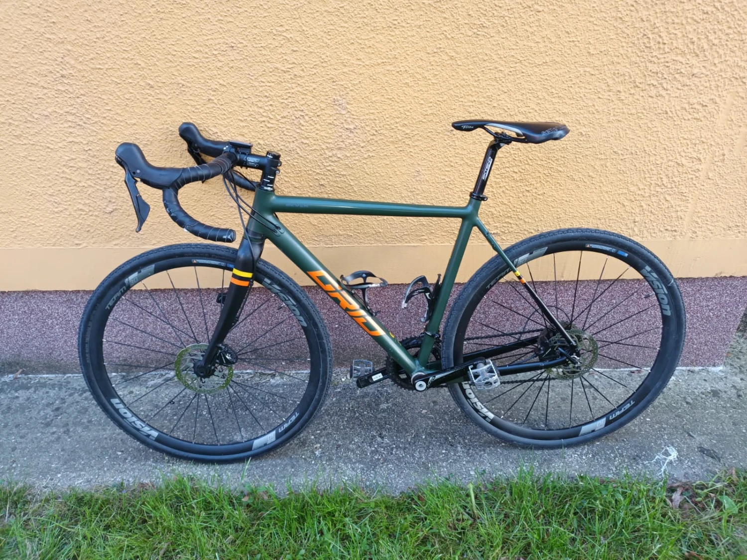 Gravelový pánsky bicykel - Cyklistika