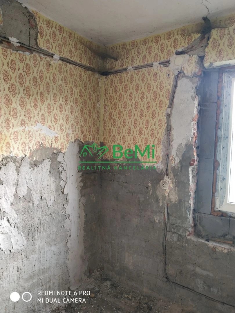 Predaj: RD na bývanie, alebo na podnikanie v meste Čadca(813-12-JAS) - Domy